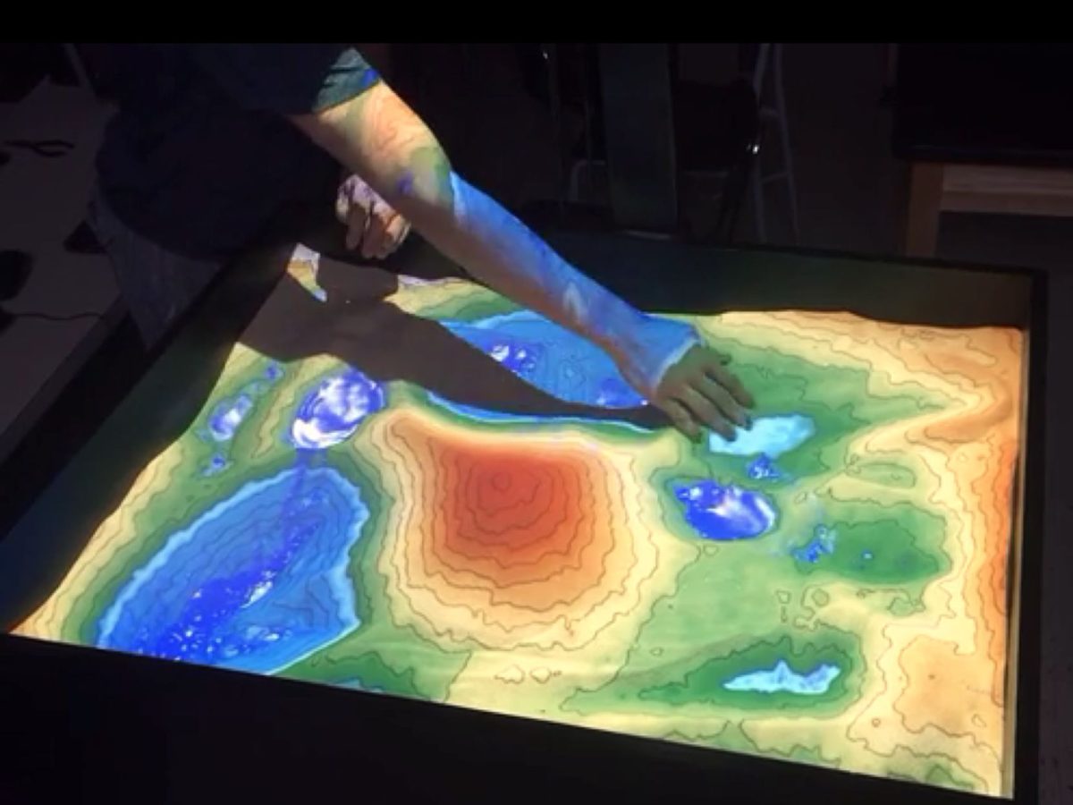 Upper St. Clair senior constructs augmented-reality sandbox - The Almanac